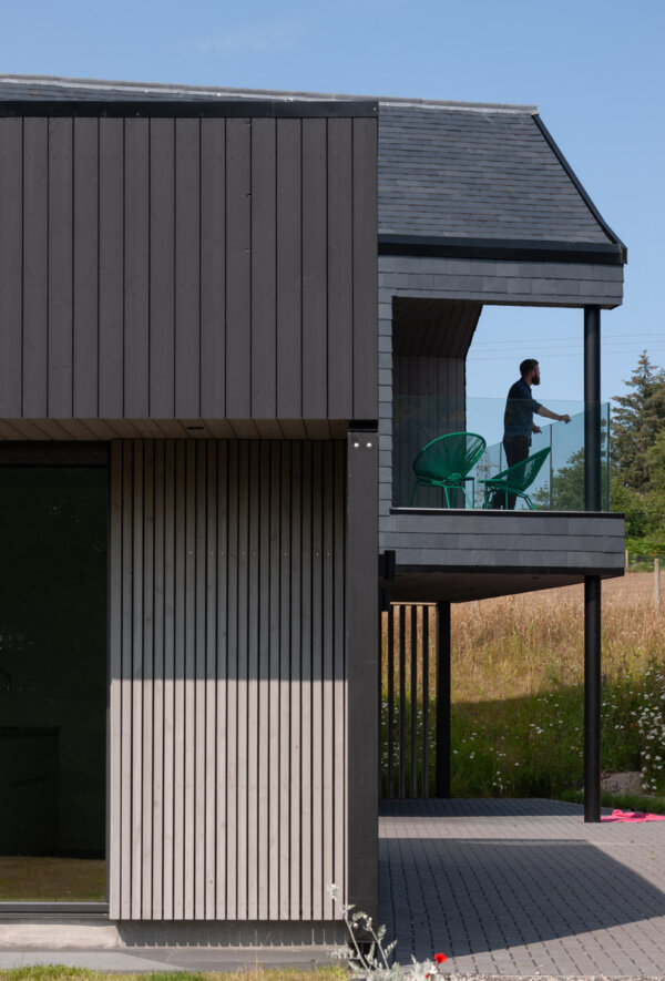Two-tone Timber Home | Case study